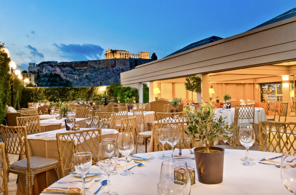 Μια υπέροχη βραδιά στην ταράτσα του Divani Palace Acropolis